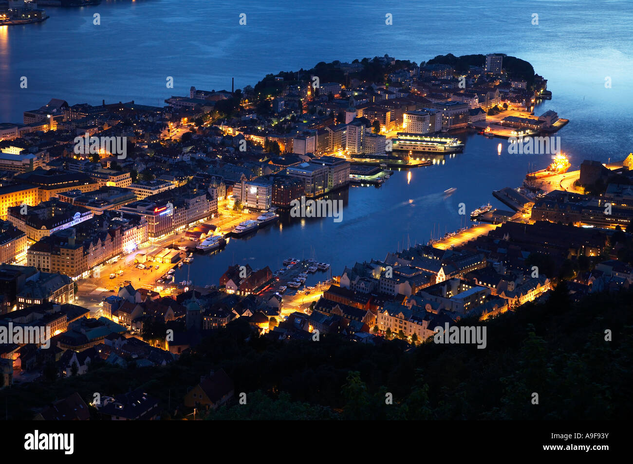 Bergen City Centre at dusk from Floyen Mountain Viewing Platform Norway ...