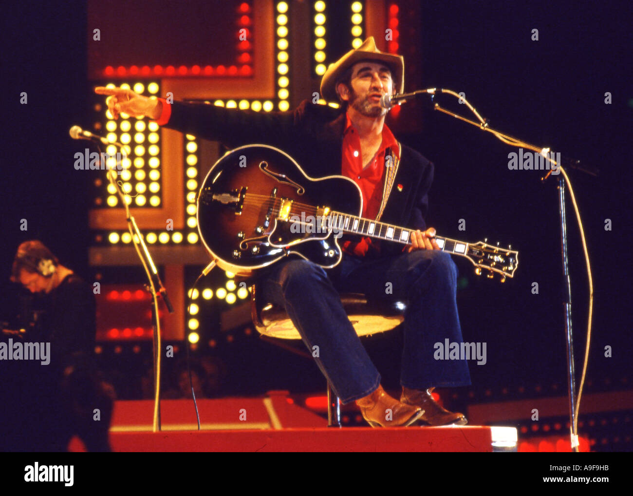 Don williams hi-res stock photography and images - Alamy