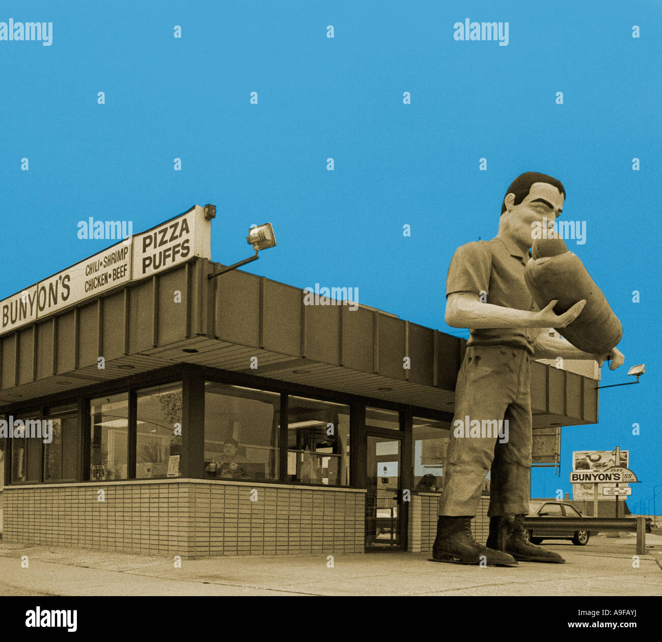Paul Bunyon statue caricuture hot dog fast food diner USA Americana ...