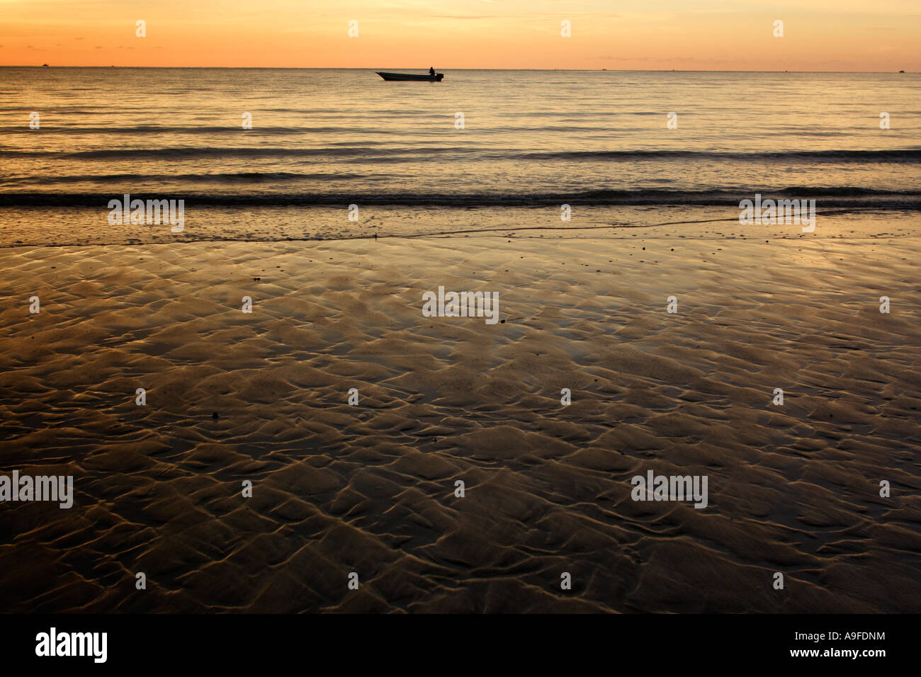 Tidal flat malaysia borneo hi-res stock photography and images - Alamy