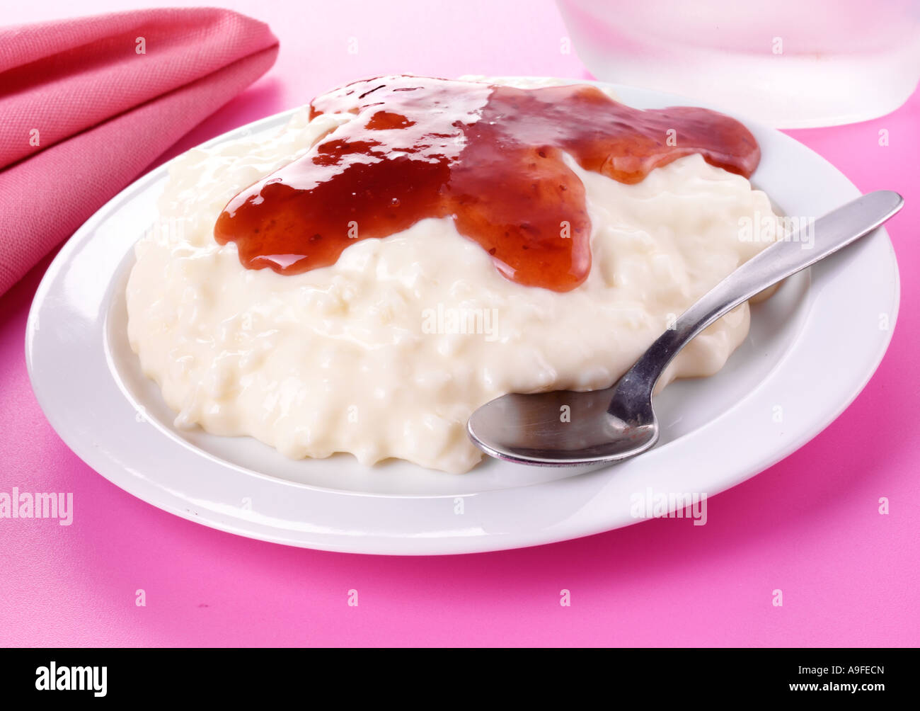 TRADITIONAL RICE PUDDING WITH JAM Stock Photo - Alamy