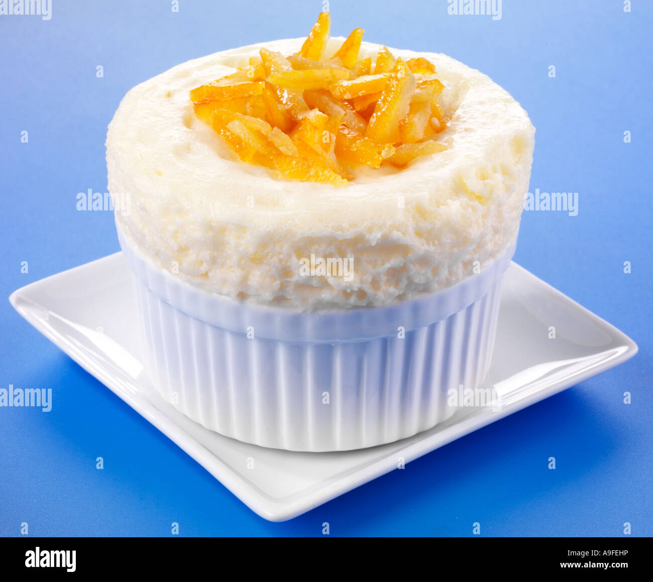 INDIVIDUAL LEMON SOUFFLE Stock Photo - Alamy