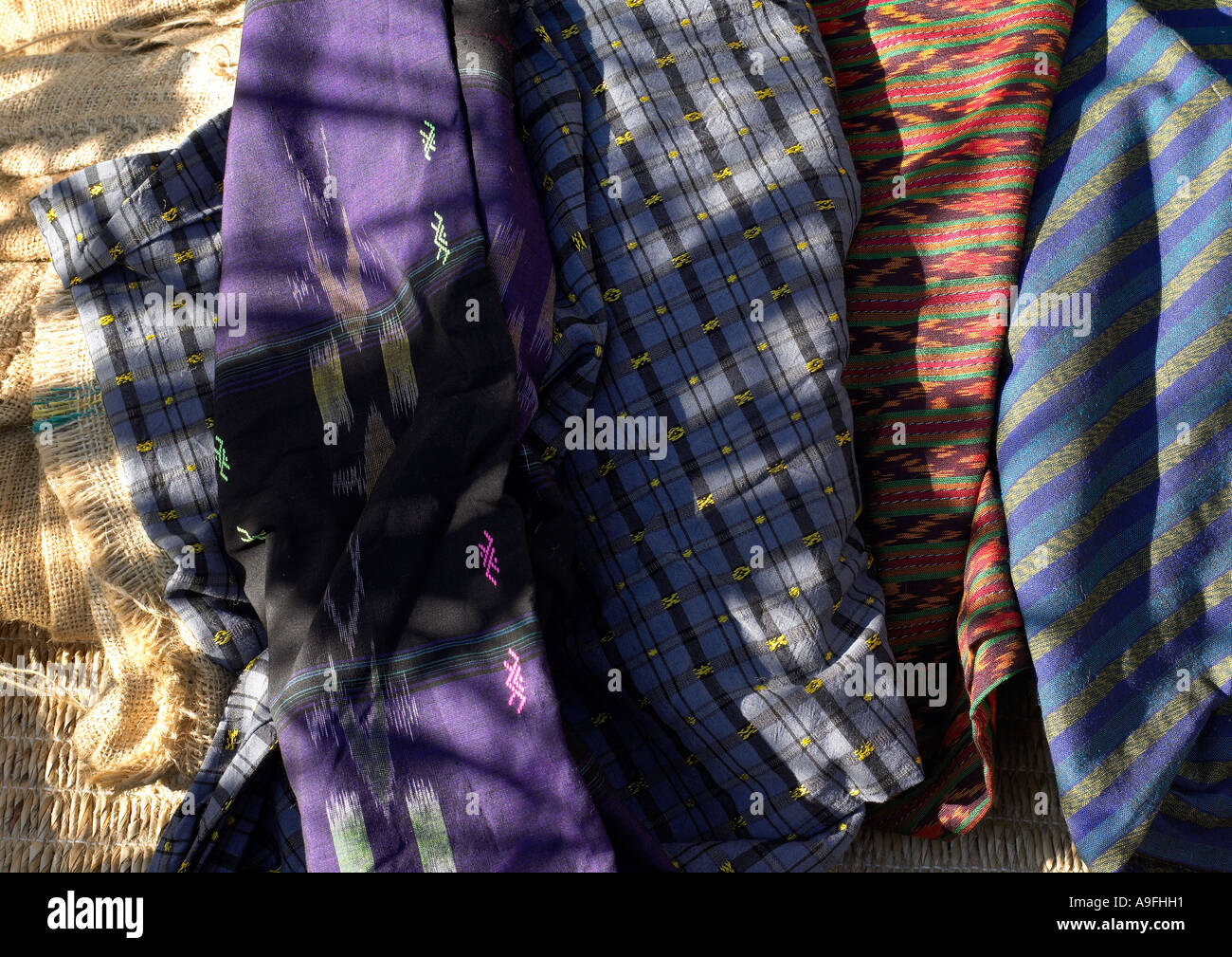 Burmese arts and crafts hi-res stock photography and images - Alamy