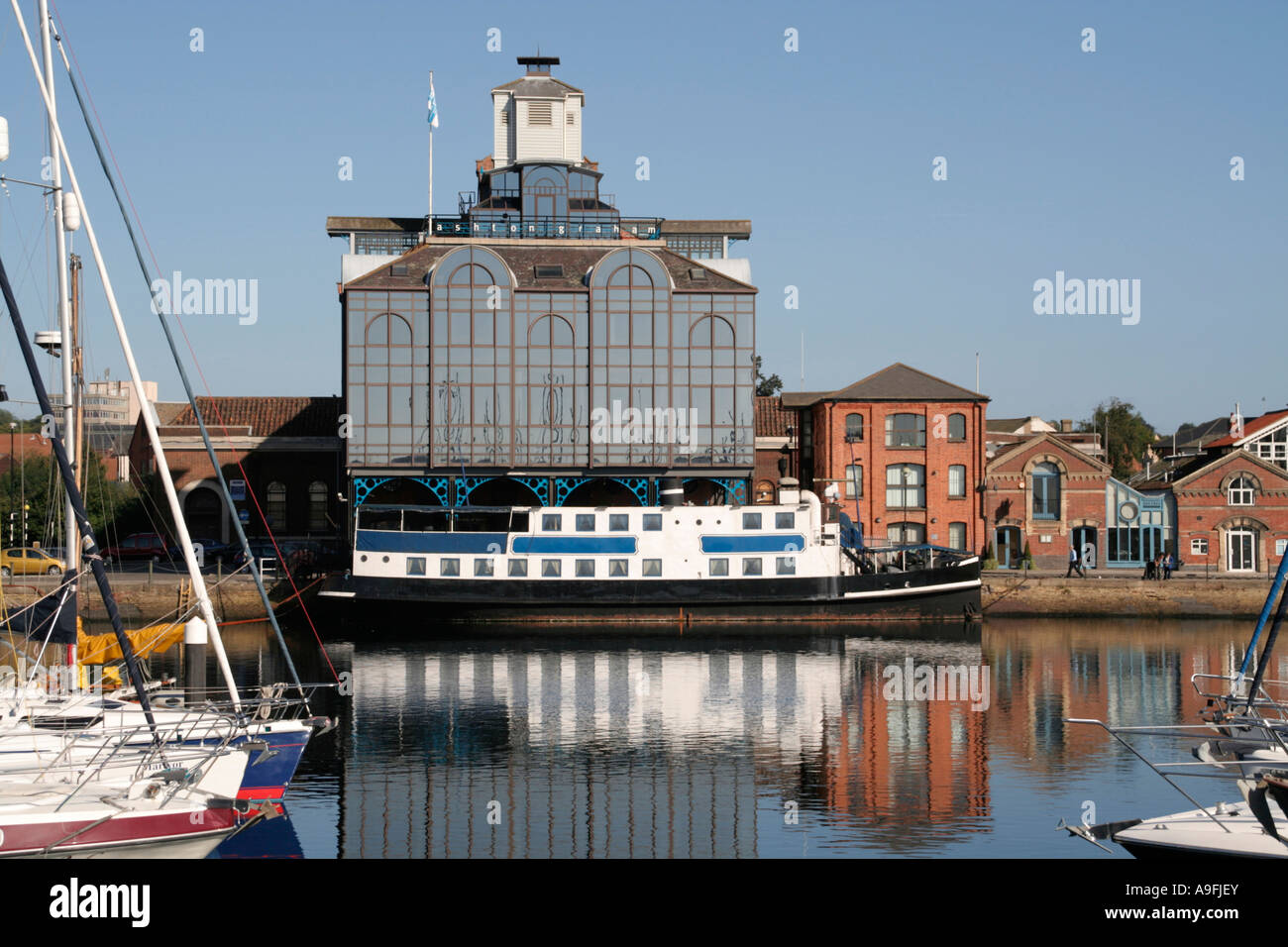 Ipswich waterfront area hi-res stock photography and images - Alamy