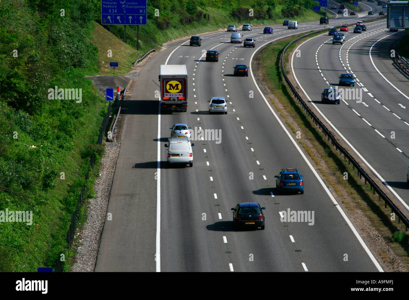 Motorway verges hi-res stock photography and images - Alamy