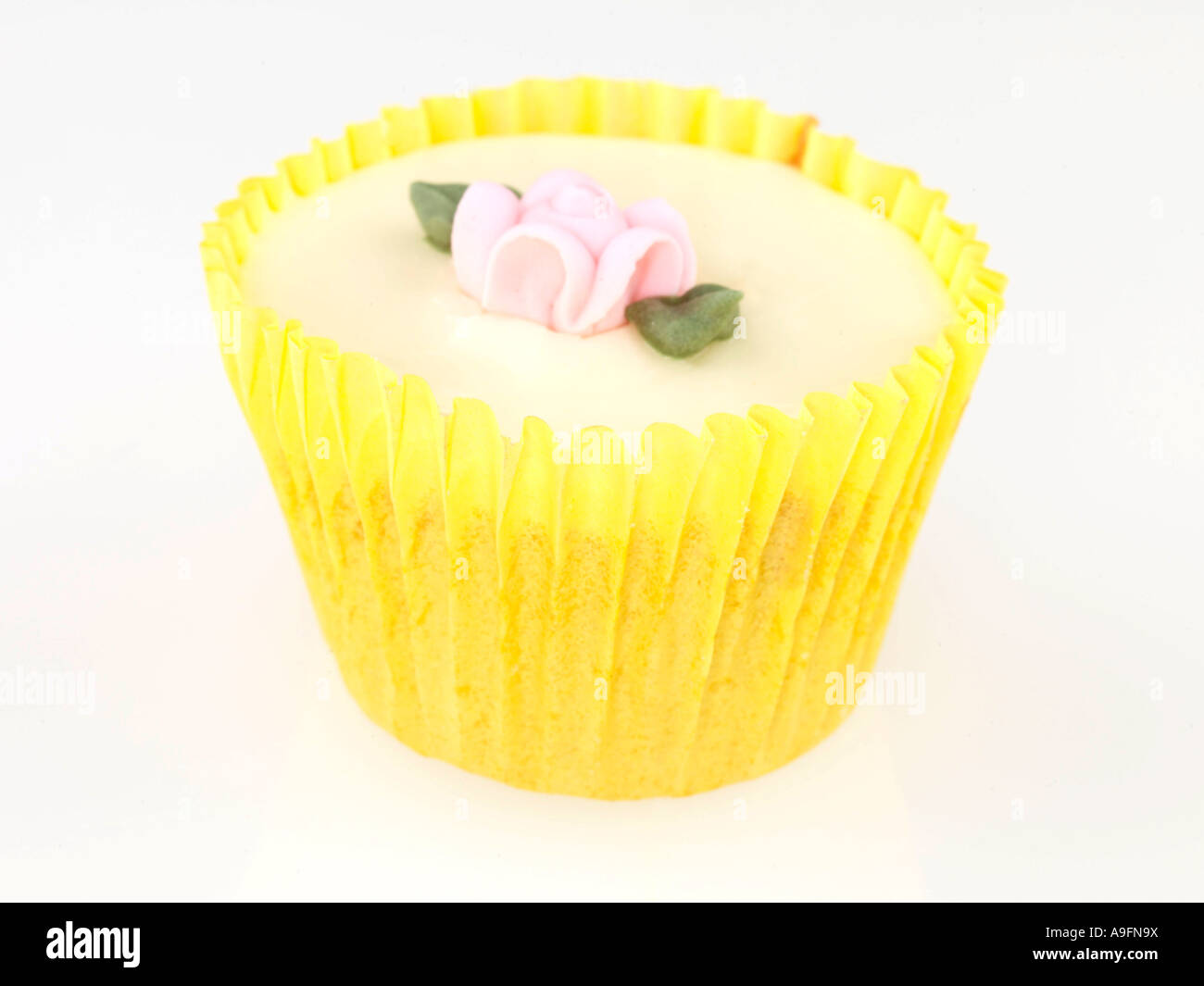 Lemon Fairy Cake Stock Photo - Alamy