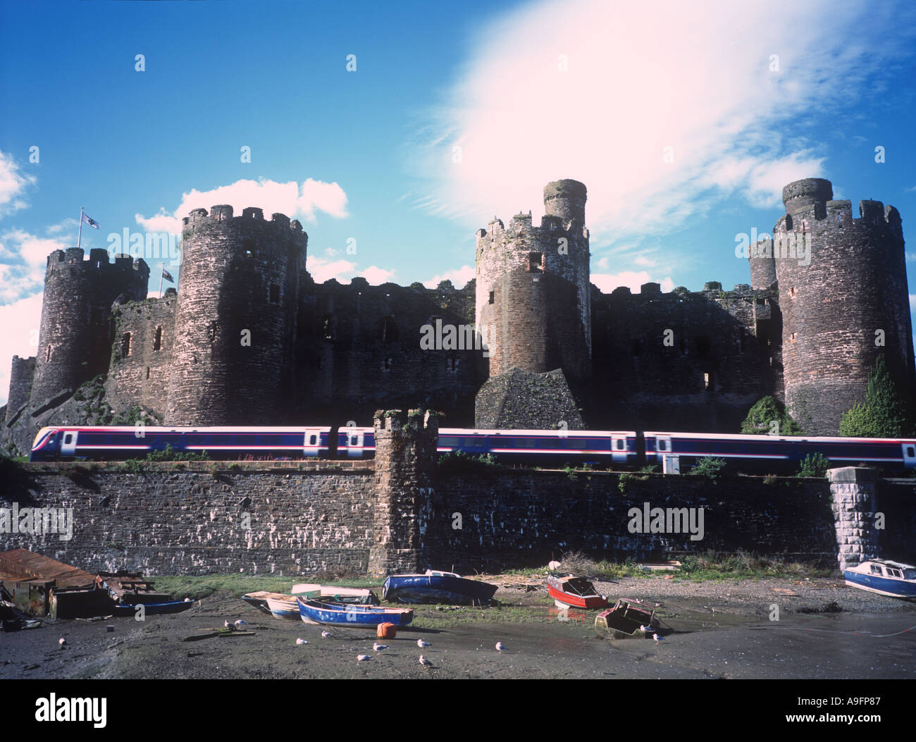 Conwy castle train hi-res stock photography and images - Alamy