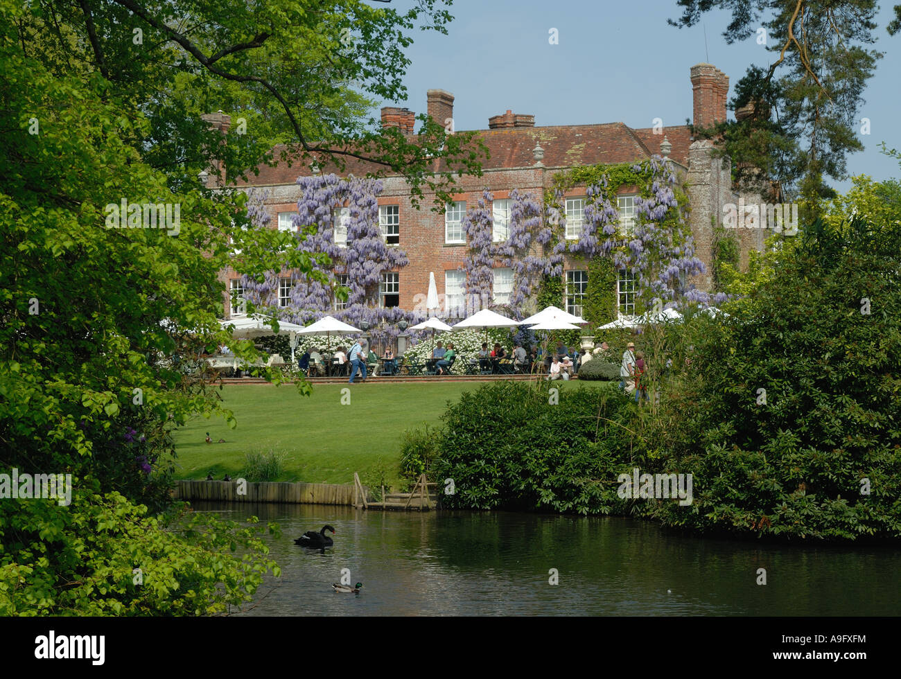 Pashley manor gardens hi-res stock photography and images - Alamy
