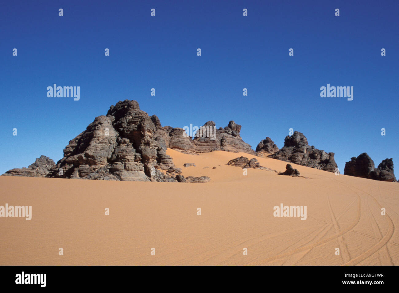 rocks at Jebel Akakus, Libya, Sahara Stock Photo - Alamy