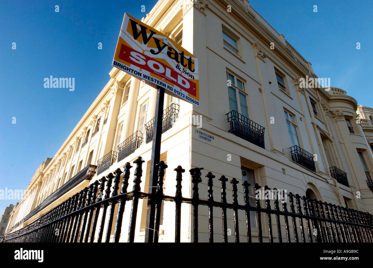 Brunswick terrace hove hi-res stock photography and images - Alamy