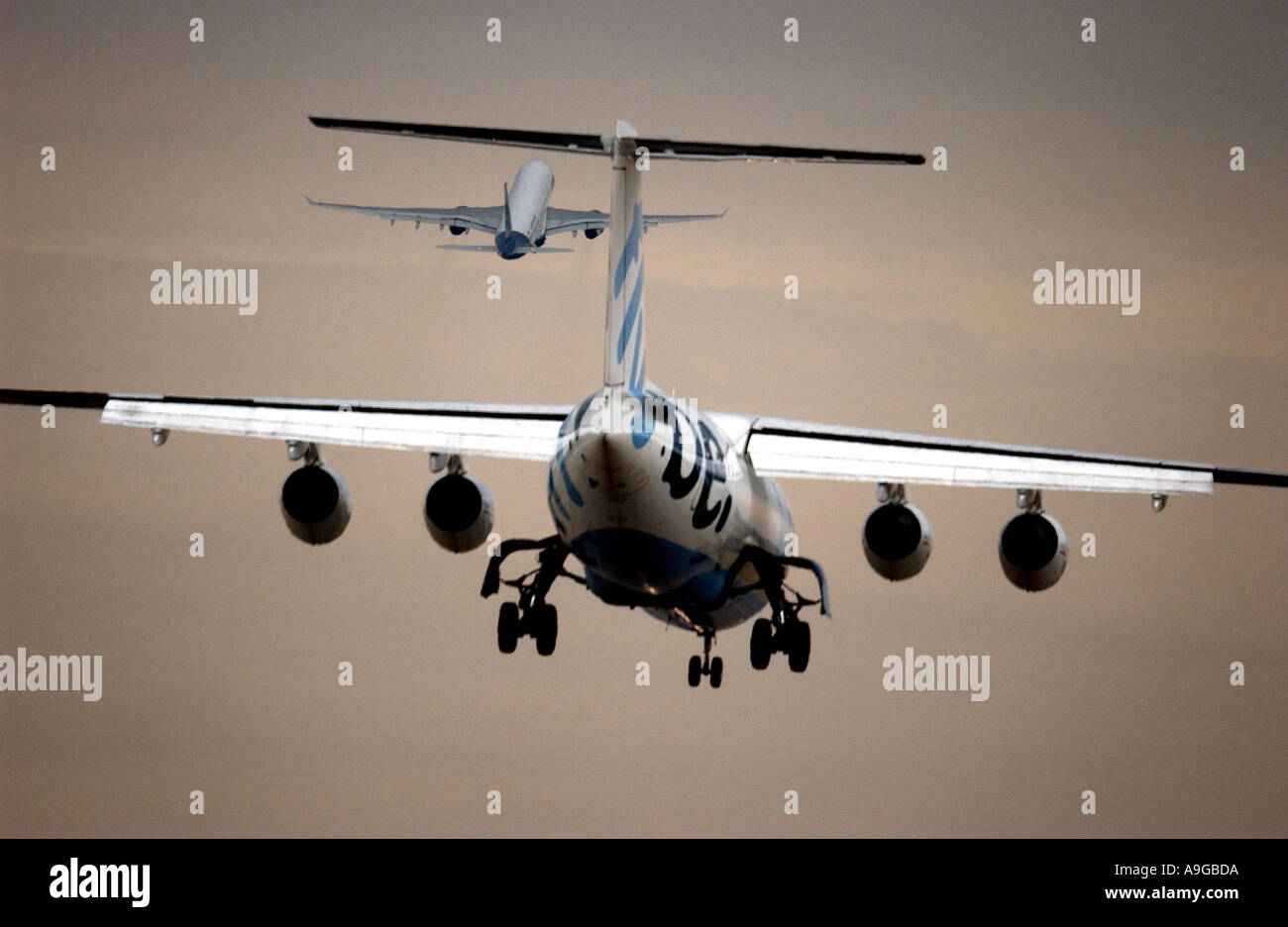 Condor Flugdienst jet and airbus Stock Photo - Alamy