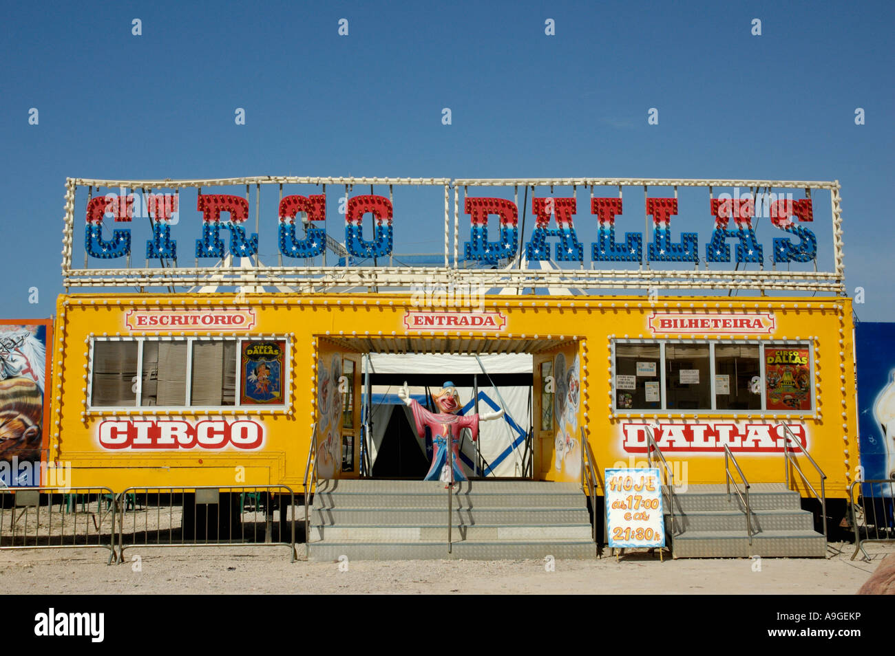 Circus ticket hi-res stock photography and images - Alamy