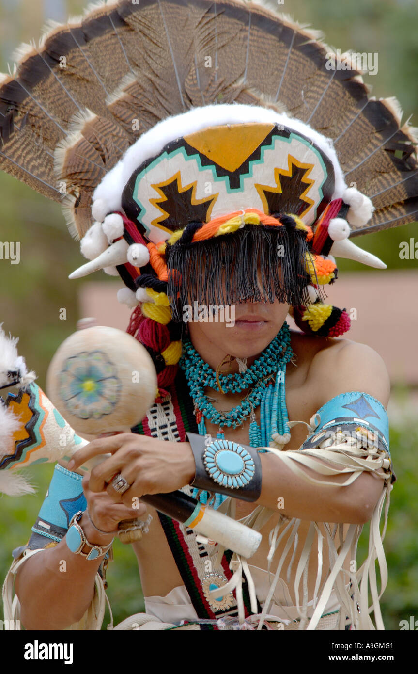 Zuni Red-Tailed Hawk Dancer performing the Turkey Dance at the ...