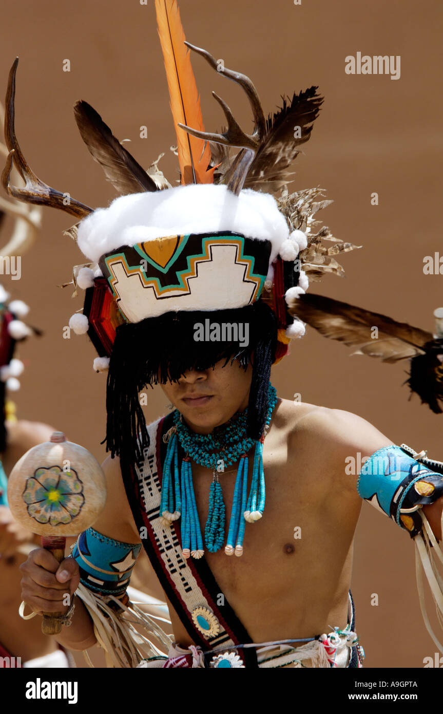 Indian ceremonial dance pueblo hi-res stock photography and images - Alamy