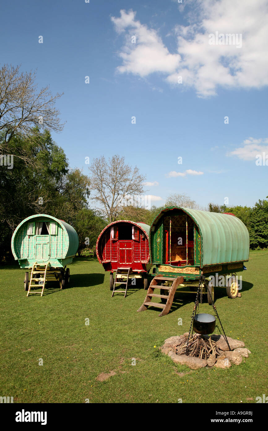 Gypsy caravans hi-res stock photography and images - Alamy