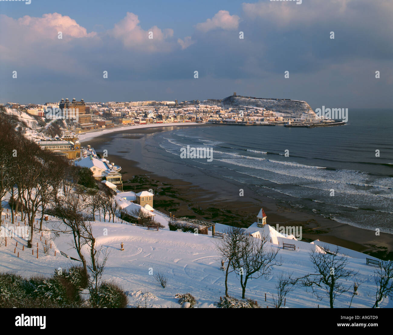 View over South Bay beach in winter, Scarborough, North Yorkshire ...