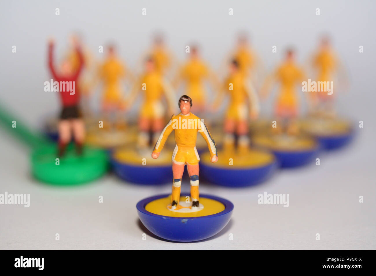 Subbuteo Leeds Replica Table Football Players team Stock Photo - Alamy