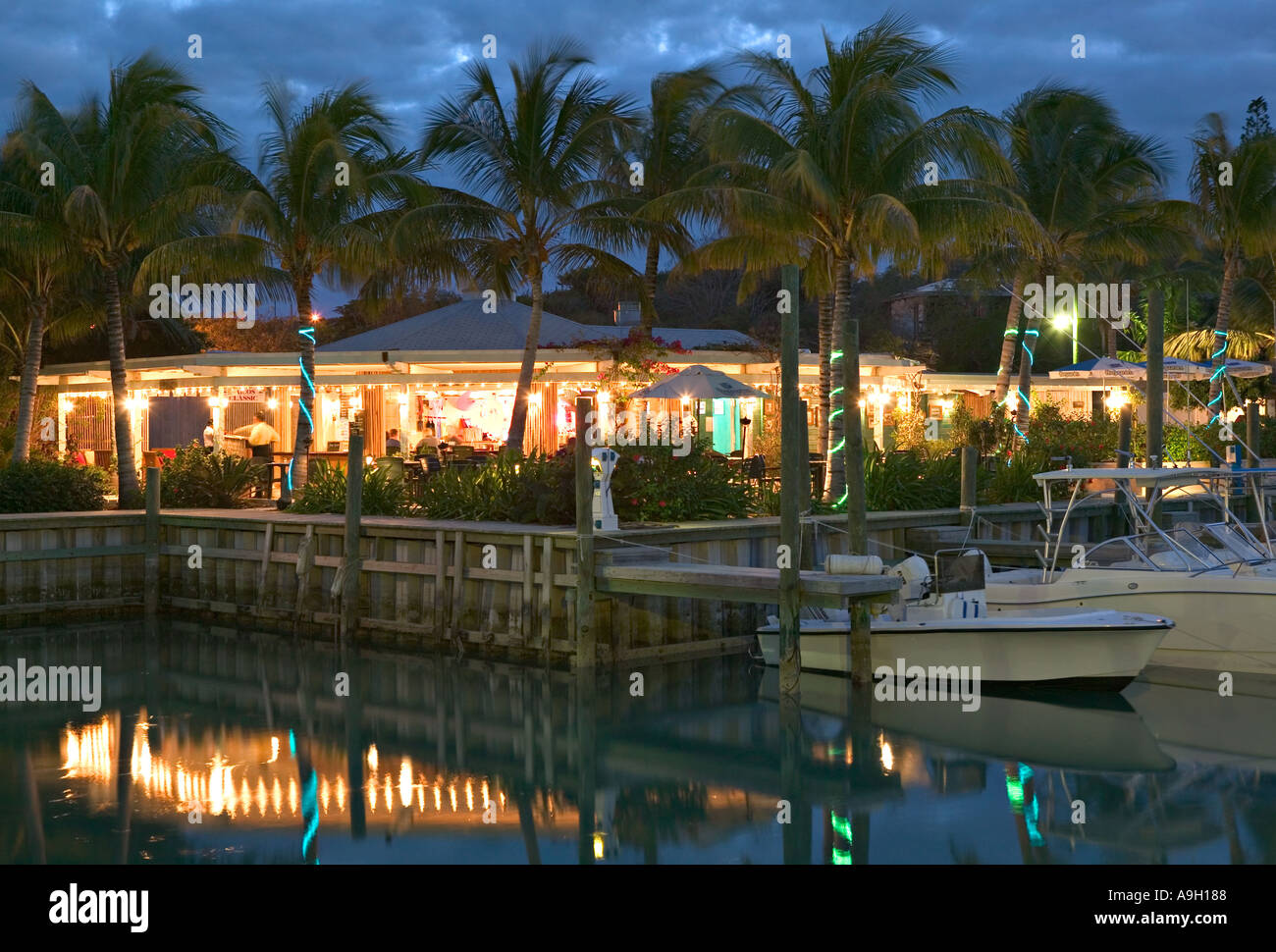 Turtle cove turks hi-res stock photography and images - Alamy