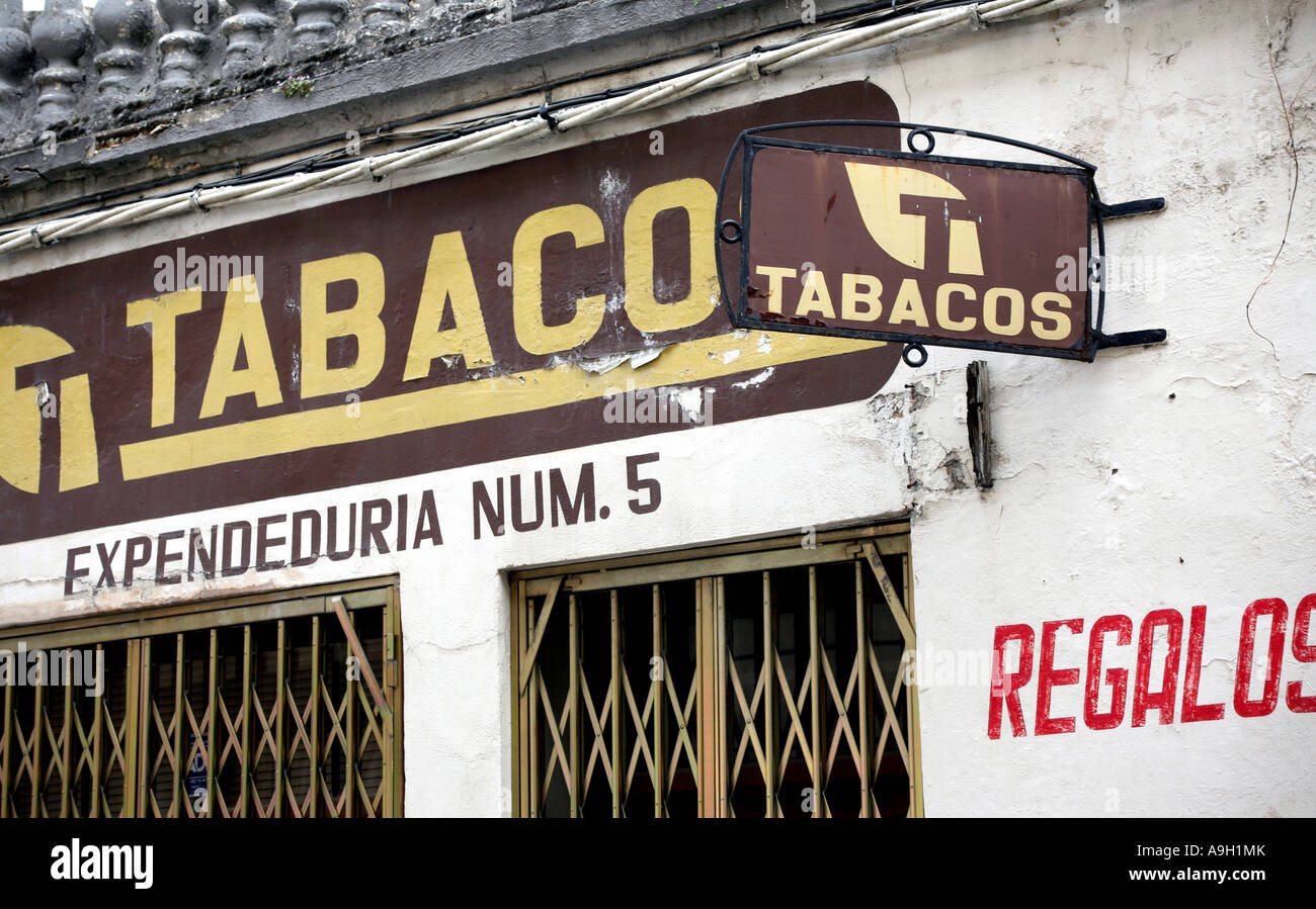 Spanish tobacco shop hi-res stock photography and images - Alamy