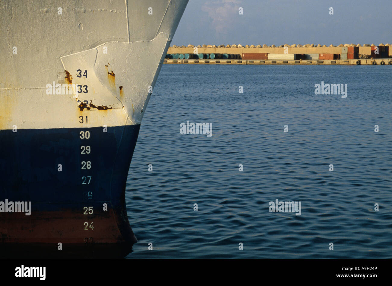 Ship markings hi-res stock photography and images - Alamy