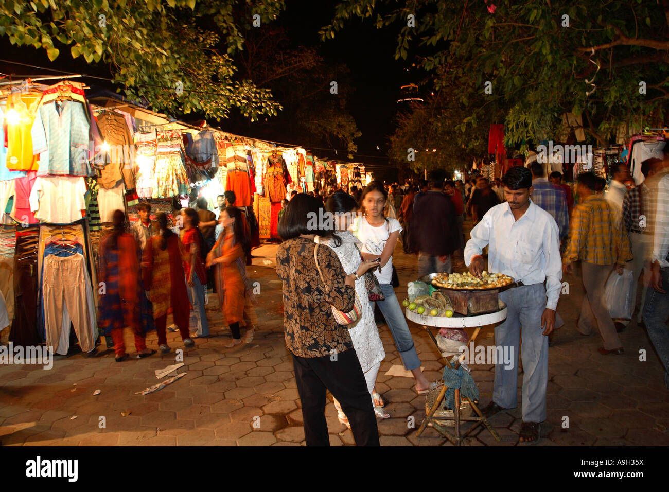 Connaught night market hi-res stock photography and images - Alamy