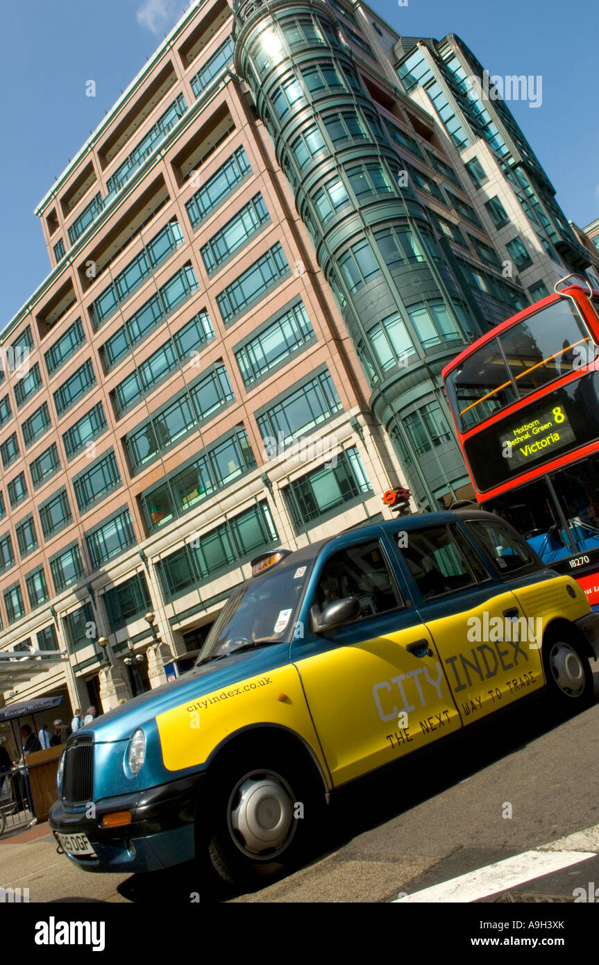 Liverpool taxi hi-res stock photography and images - Alamy