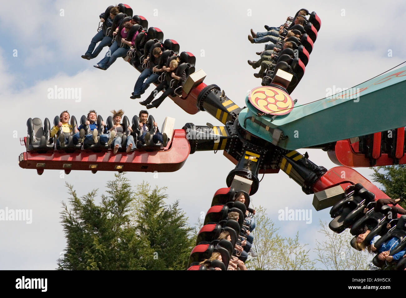 The Samurai ride at Thorpe Park Stock Photo - Alamy