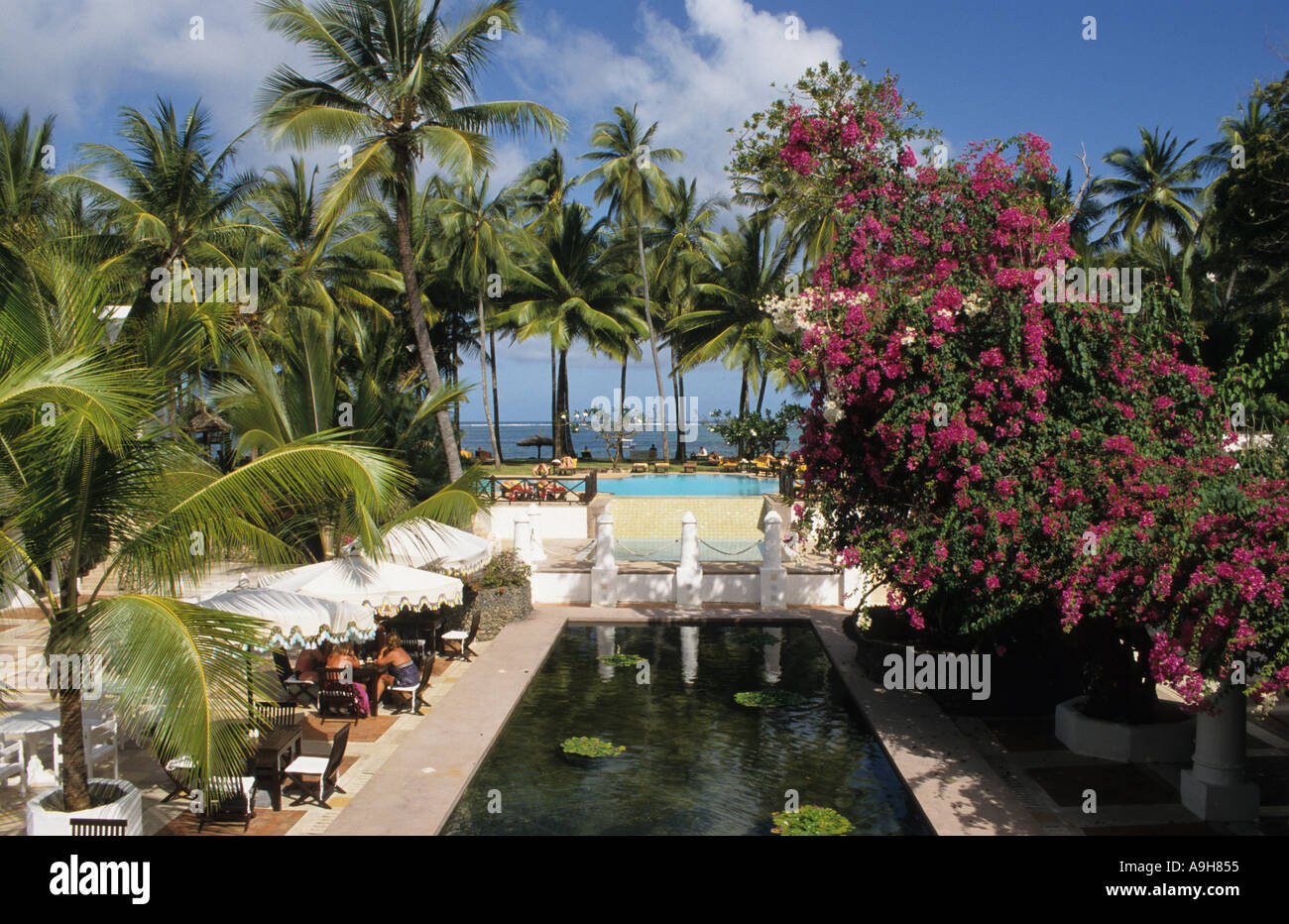 Kenya serena beach hotel hi-res stock photography and images - Alamy