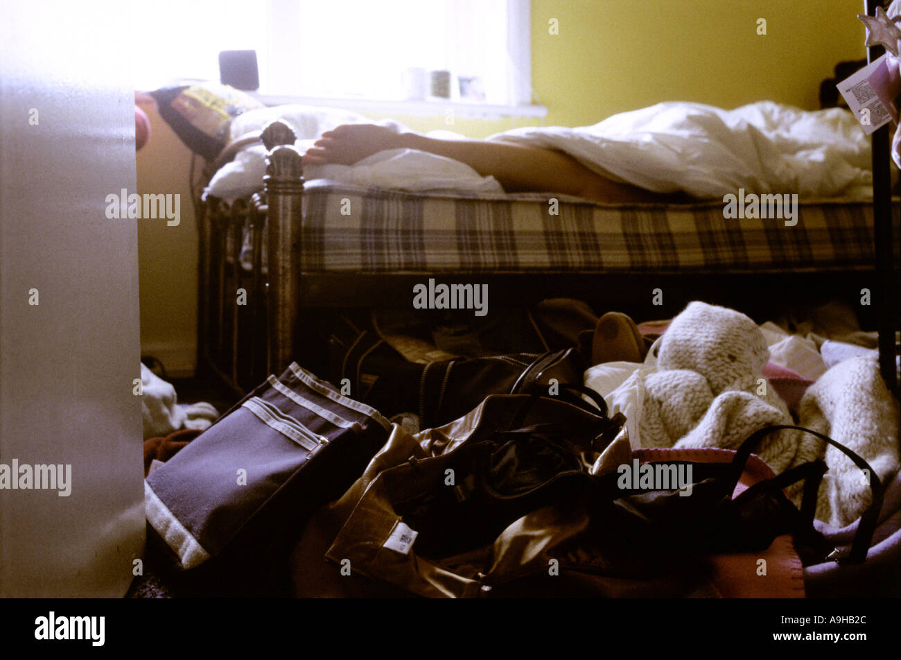 Student rubbish hi-res stock photography and images - Alamy