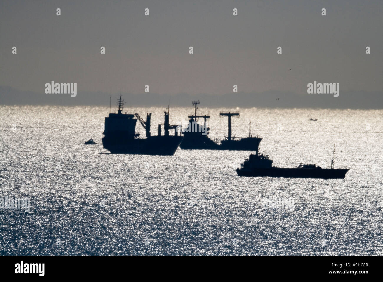 Korea ships hi-res stock photography and images - Alamy