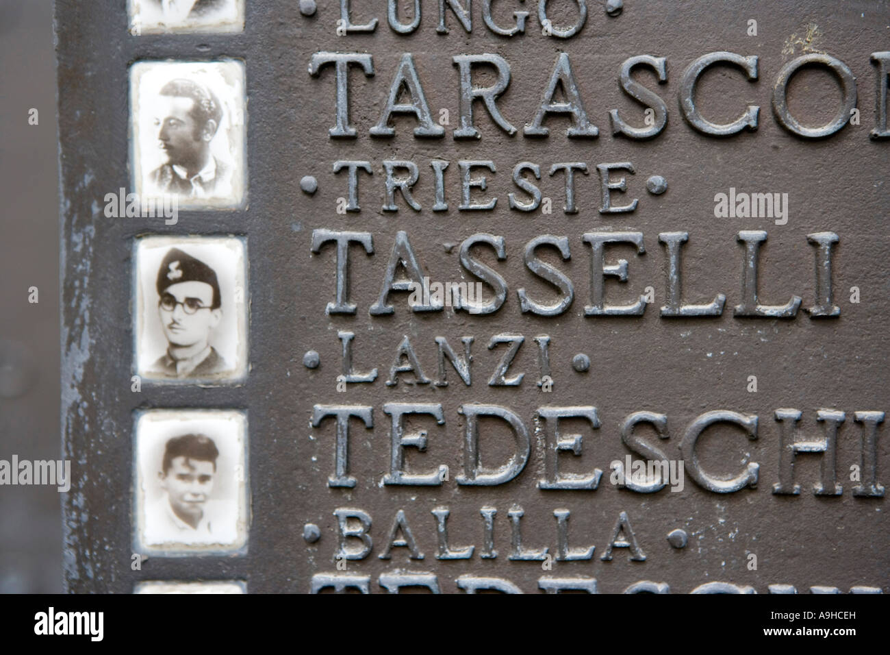 1945 partisans italy hi-res stock photography and images - Alamy