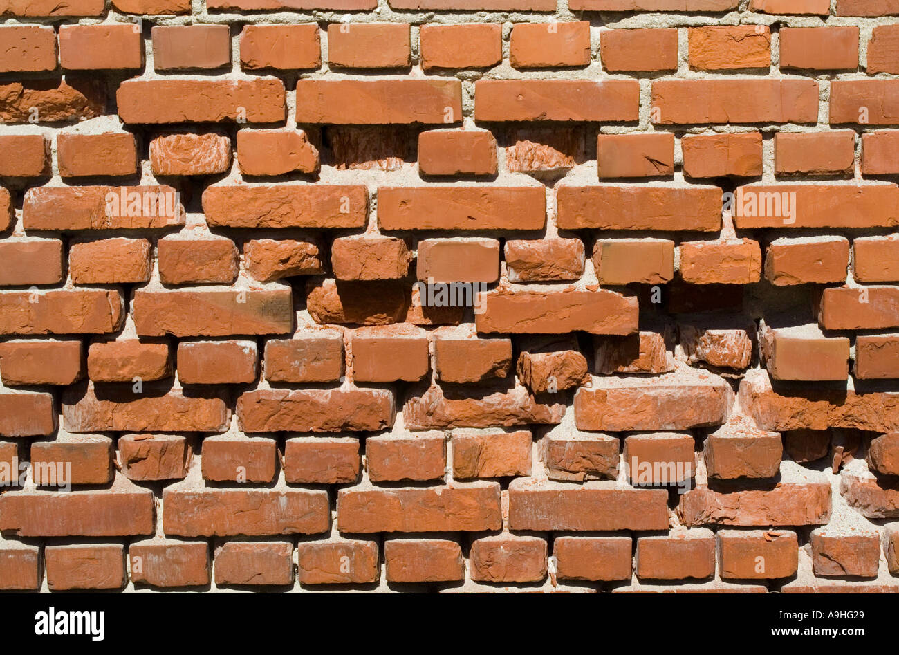 Crumbled brick hi-res stock photography and images - Alamy