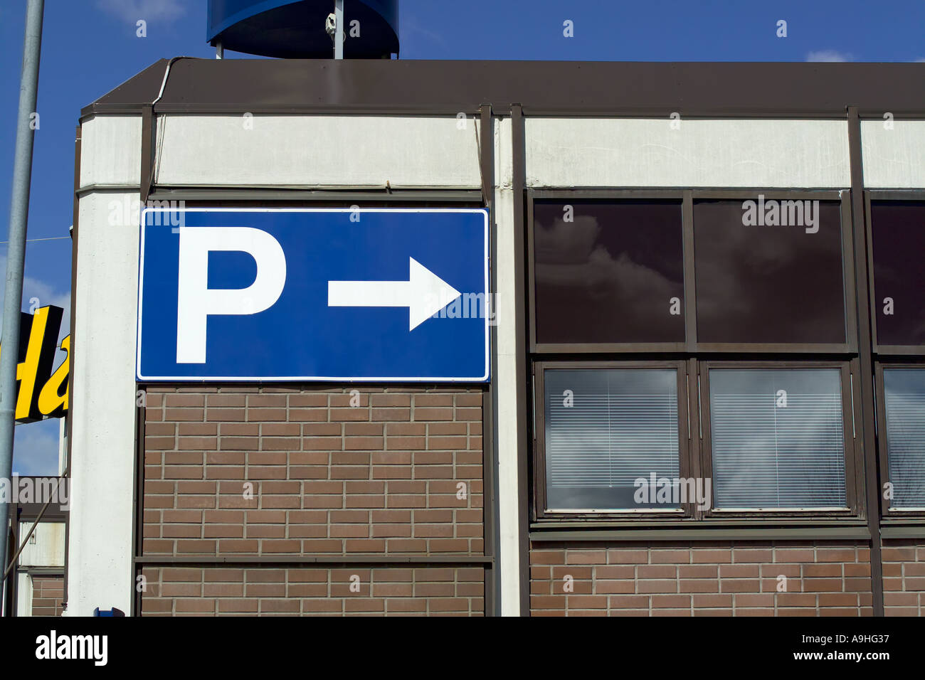 parking place sign Stock Photo - Alamy