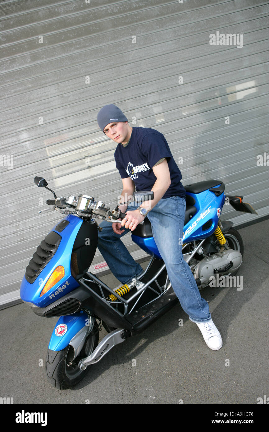 Chav hat hi-res stock photography and images - Alamy