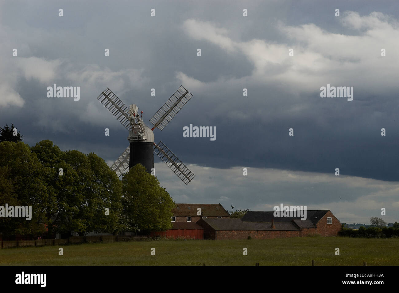 Skidby Windmill East Yorkshire England Stock Photo - Alamy