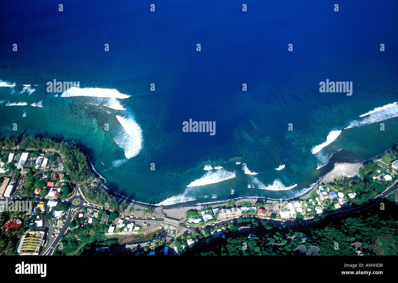 Ariel view indian ocean hi-res stock photography and images - Alamy