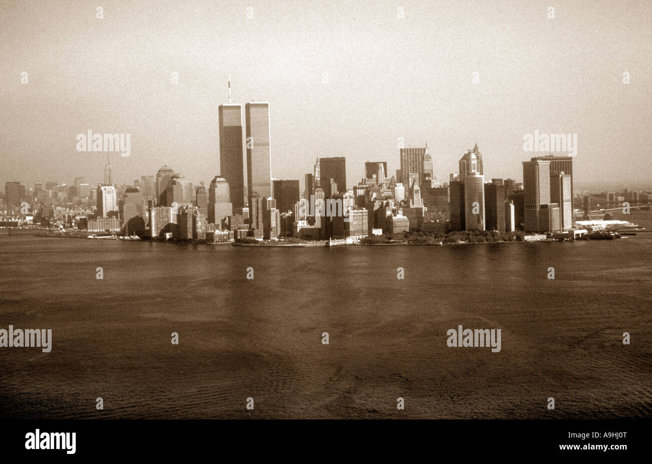 Ariel View Of Manhattan, Pre 9/11 Stock Photo - Alamy