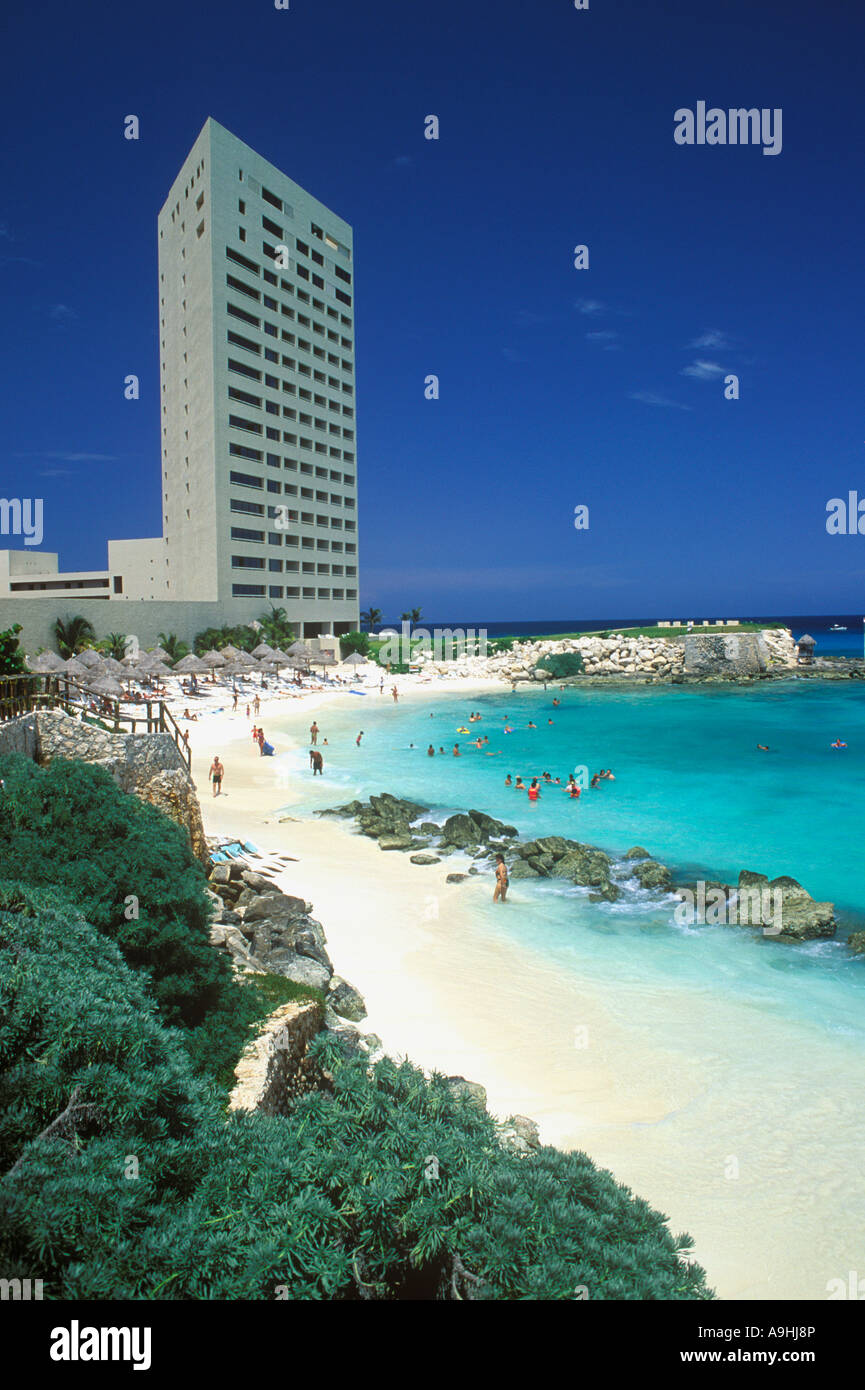 View of white sand beach and Punta Cancun, Cancun, Mexico, hot Mexican ...
