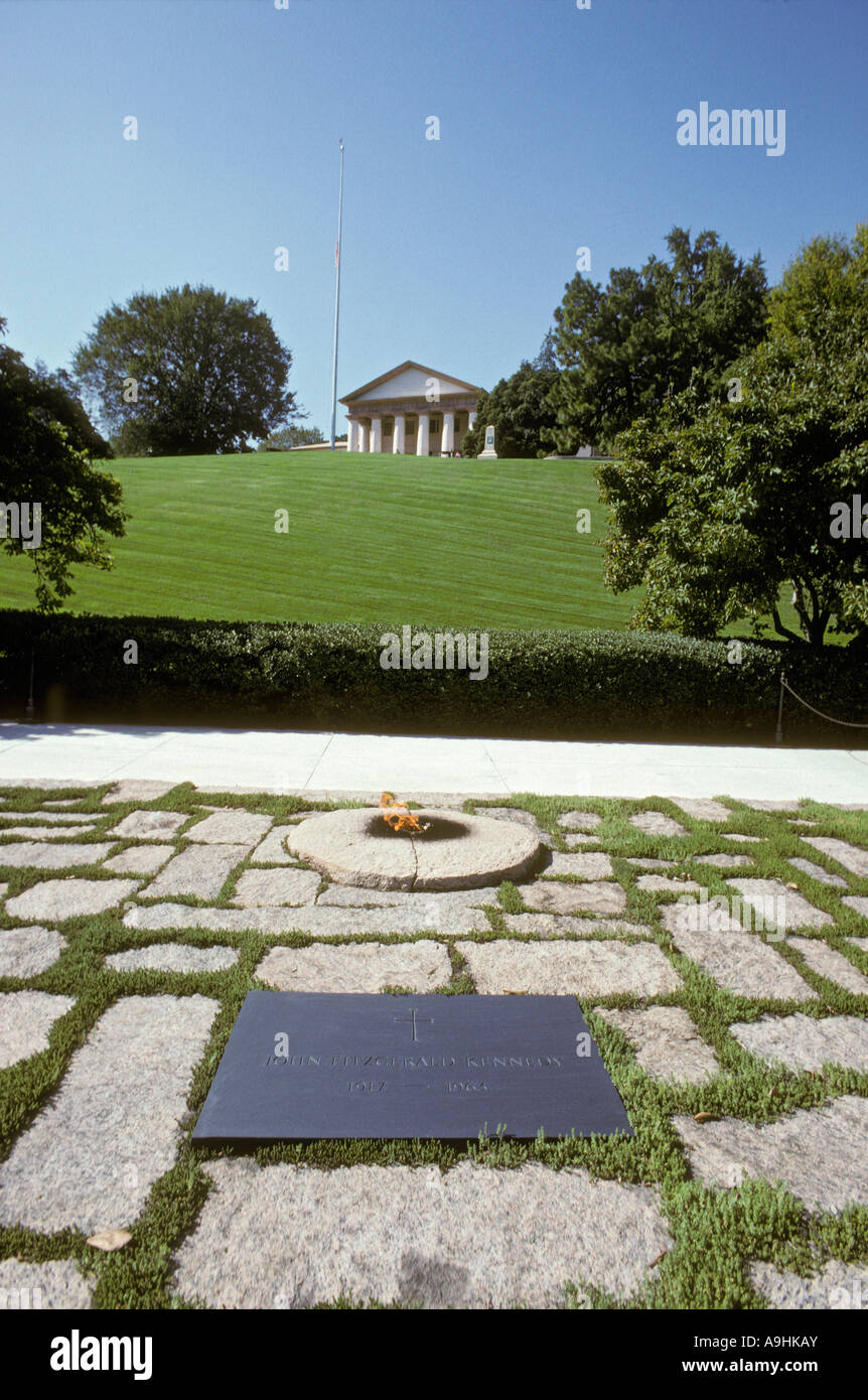 Arlington national cemetery JFK John F Kennedy grave eternal flame ...