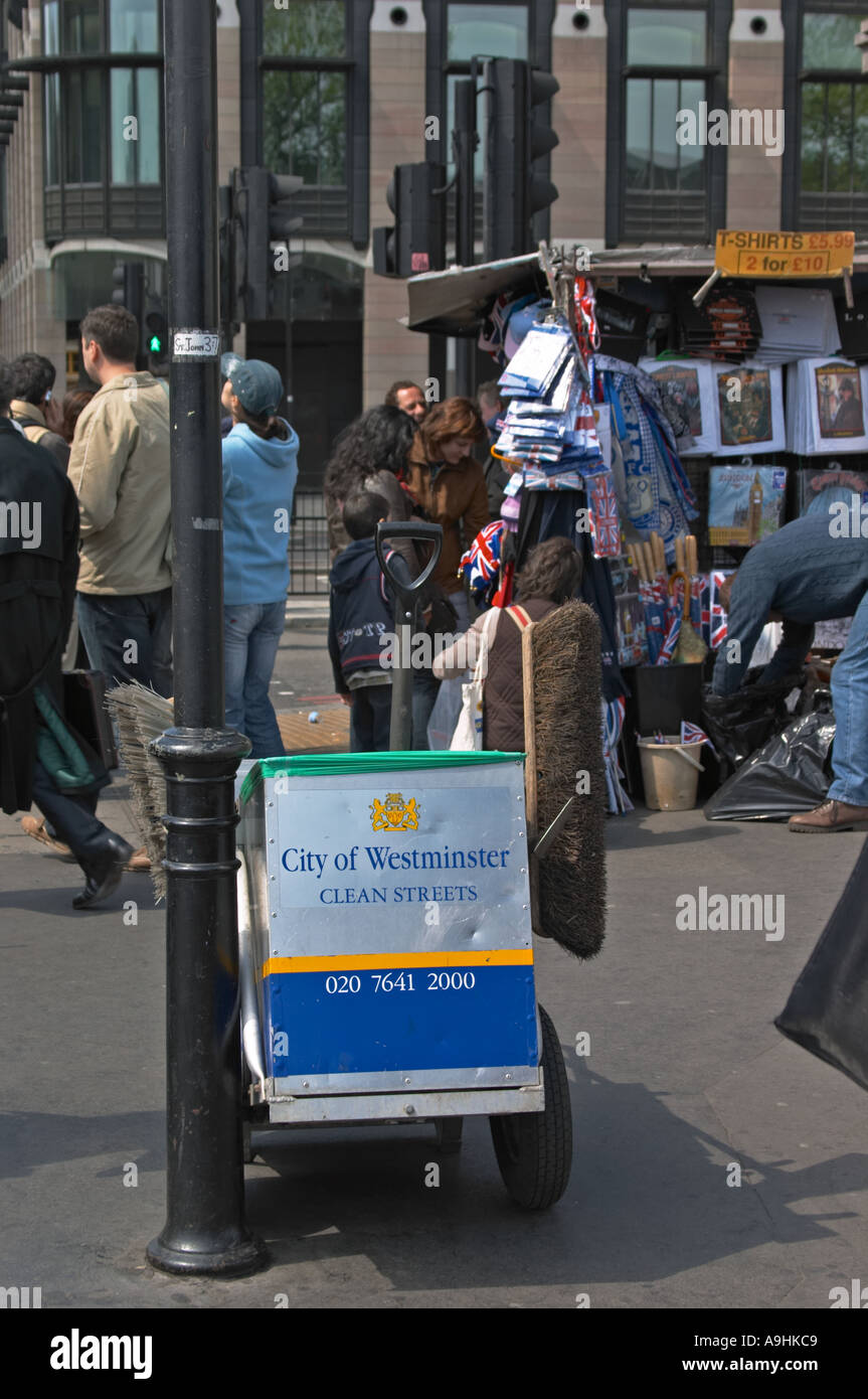 Street cleaning cart hi-res stock photography and images - Alamy