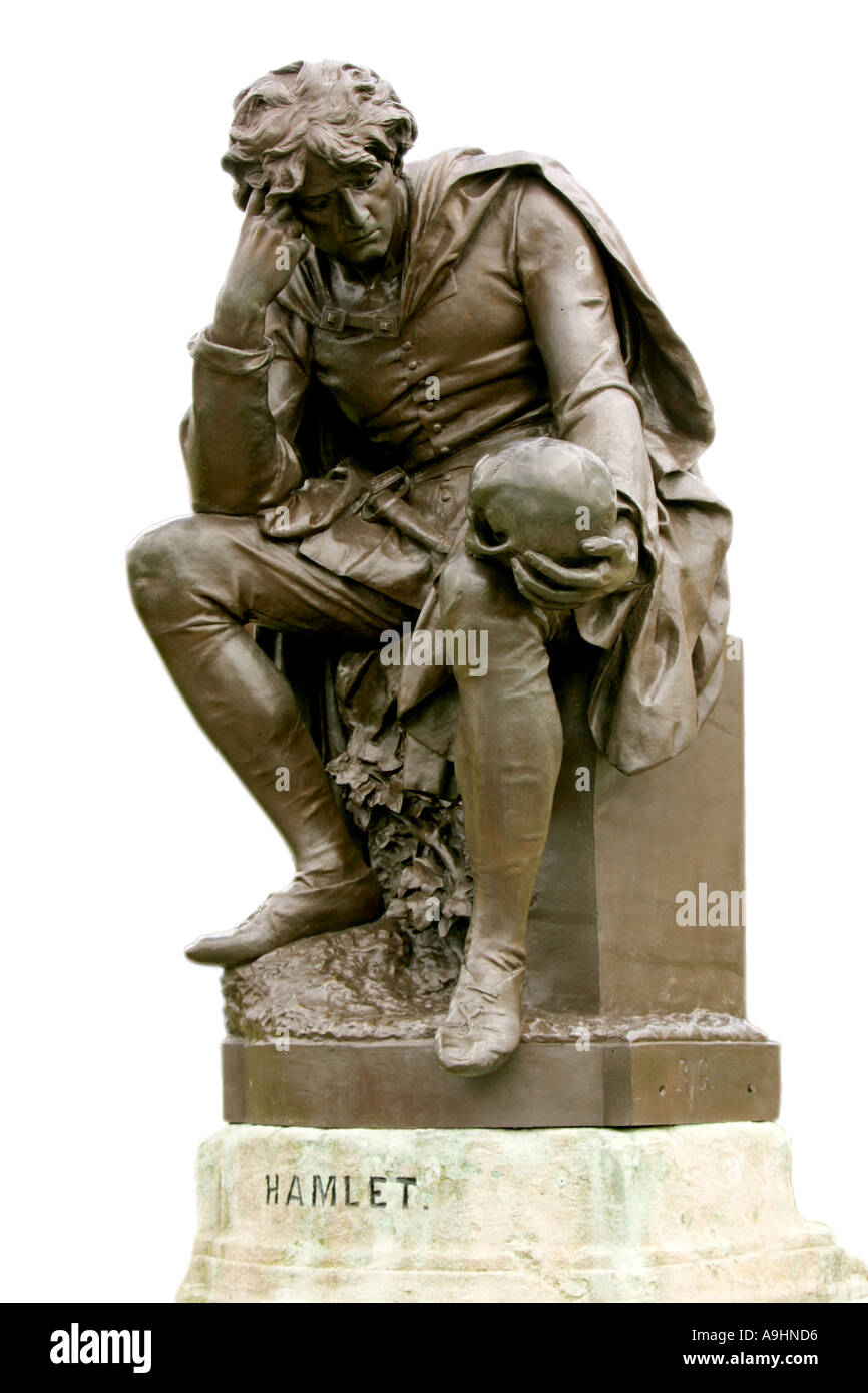 Hamlet monument in Stratford upon Avon to be or not to be United ...