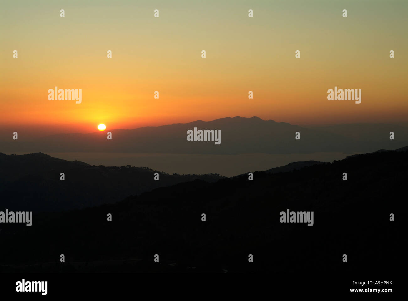 Mount pangeon hi-res stock photography and images - Alamy