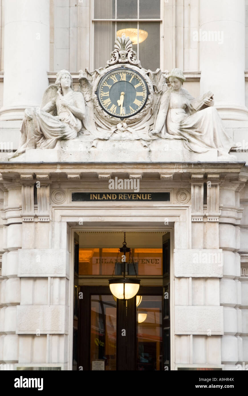 Revenue house hi-res stock photography and images - Alamy