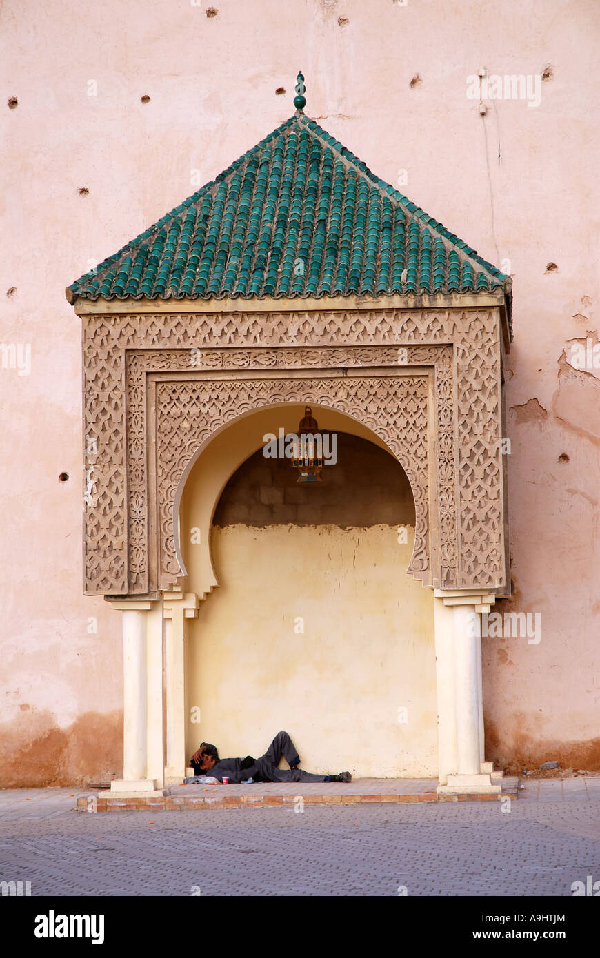 Sleeping man, Place el-Hadim, Meknes, Morocco, Africa Stock Photo - Alamy
