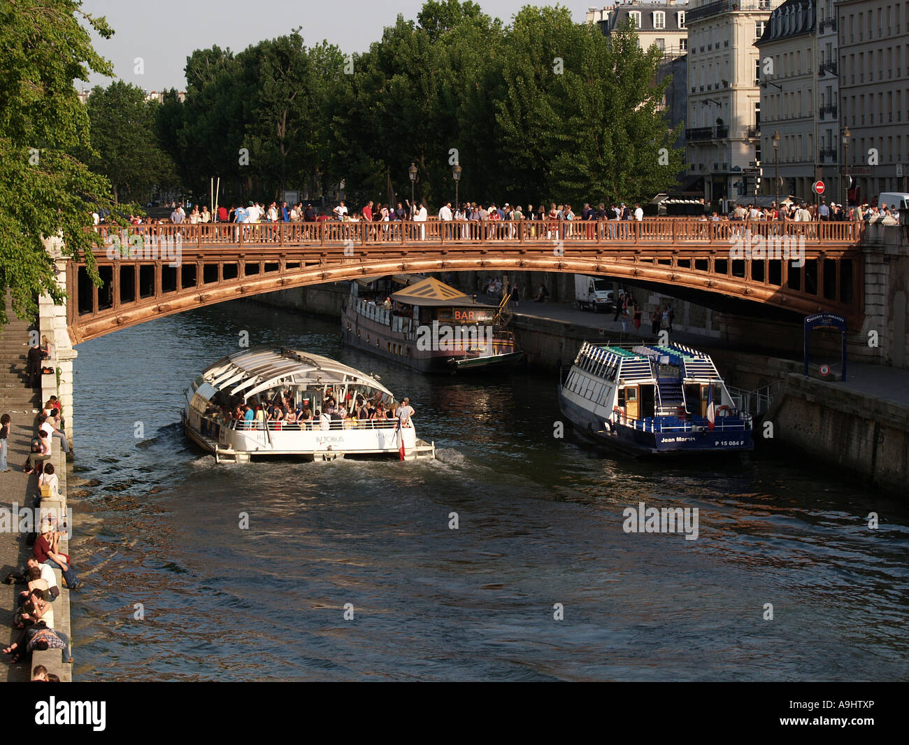 Excurion hi-res stock photography and images - Alamy