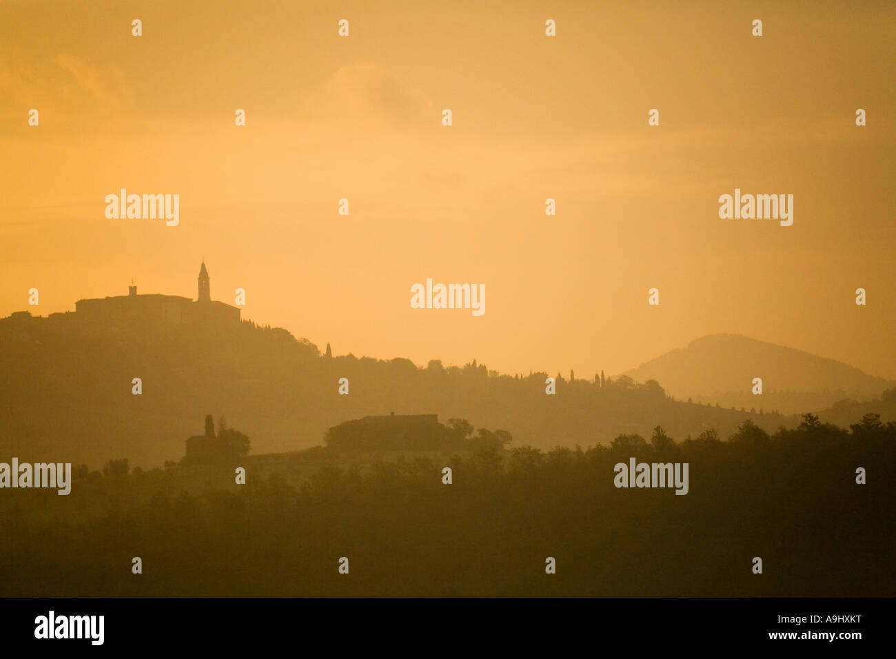 Monticello, Crete, Tuscany, Valle de Orcia, Europe, Italy Stock Photo ...