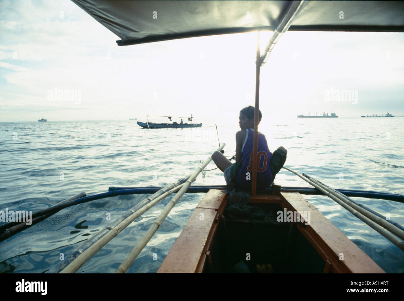 Fishing manila bay hi-res stock photography and images - Alamy