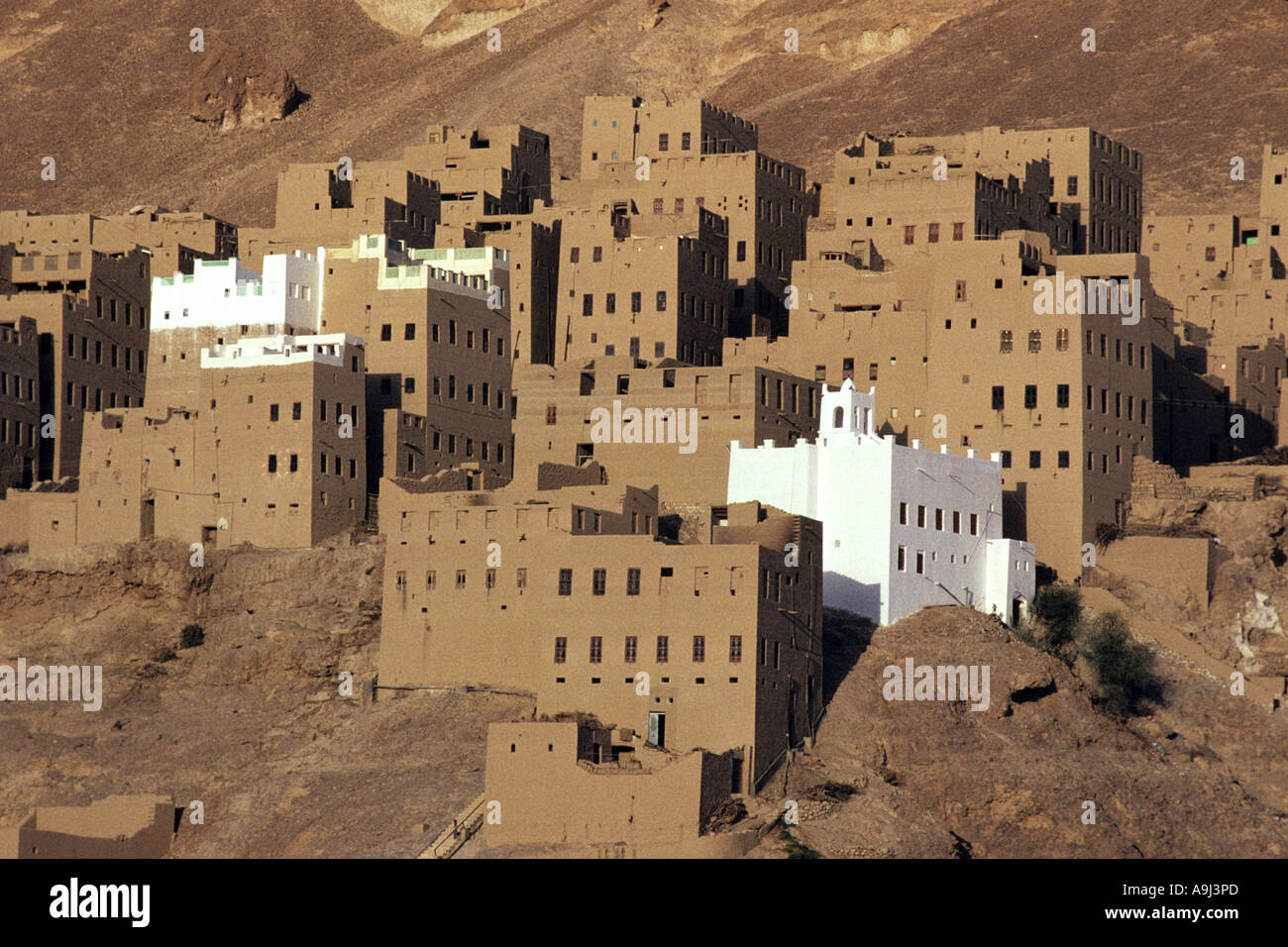 living houses, Yemen Stock Photo - Alamy