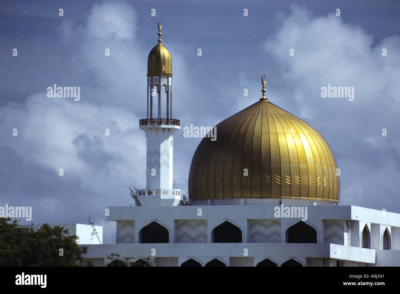 Male islamic centre maldives hi-res stock photography and images - Alamy