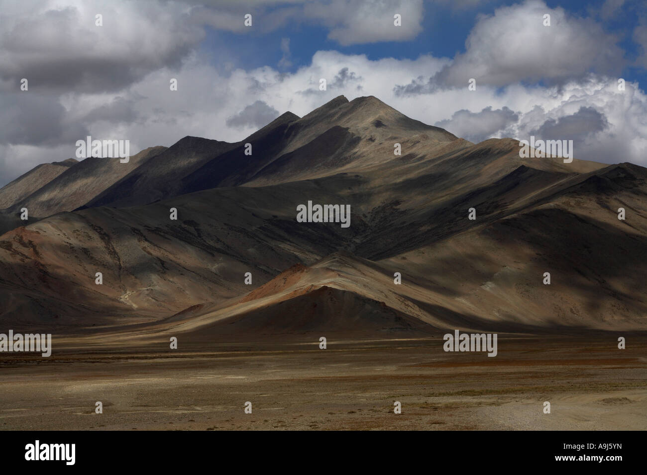 More plains hi-res stock photography and images - Alamy